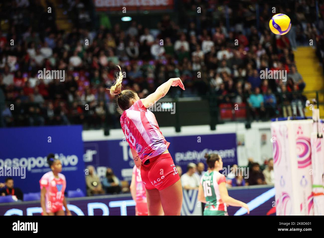 8 ALESSIA ORRO (Vero Volley Milano) at service during Vero Volley ...