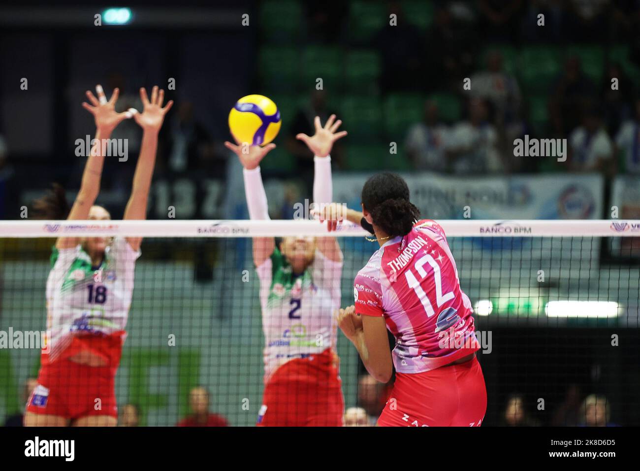 Attack of 12 JORDAN THOMPSON (Vero Volley Milano) during Vero Volley ...