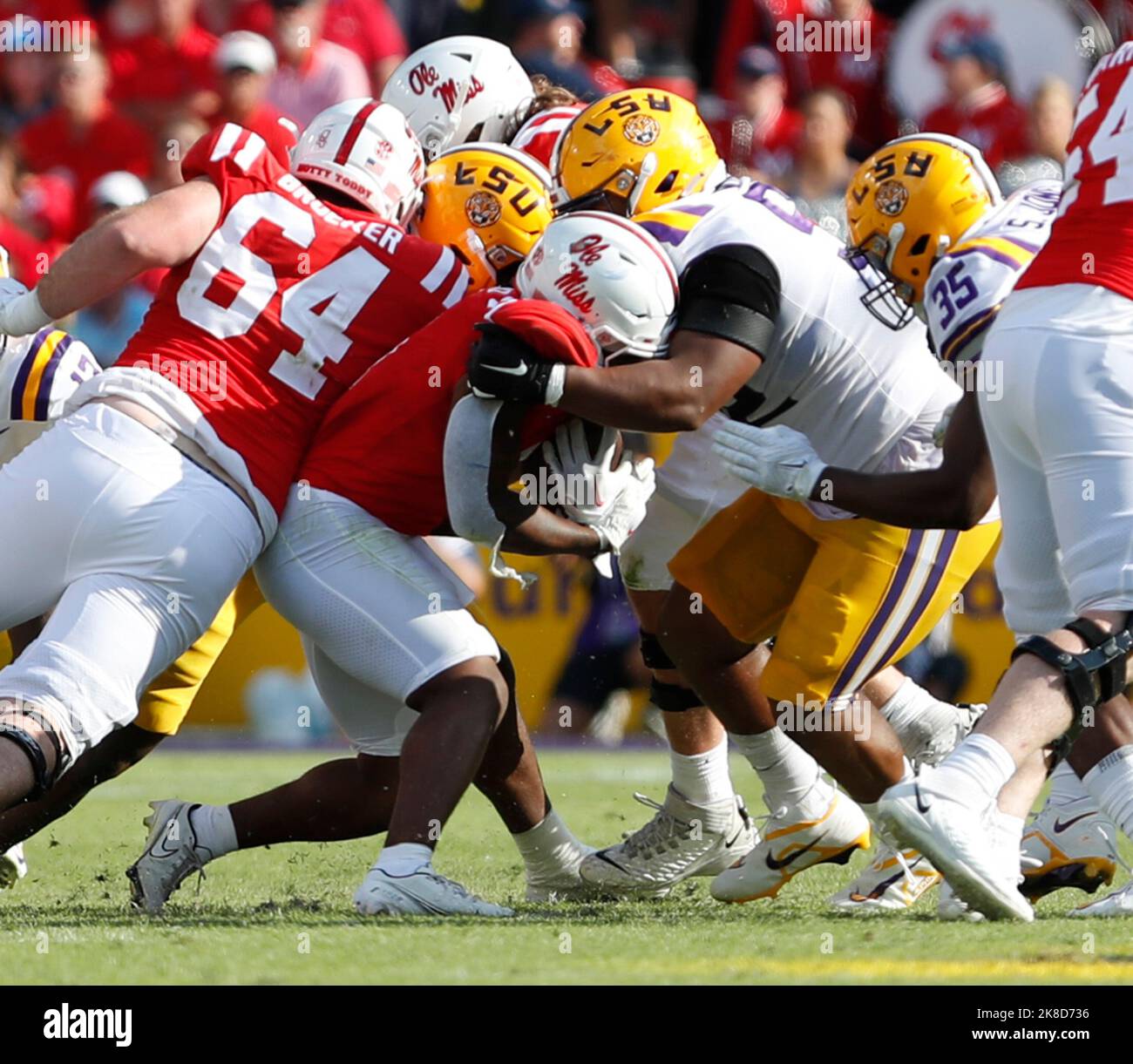 Baton Rouge, USA. 22nd Oct, 2022. LSU Tigers defensive end Mekhi Wingo ...