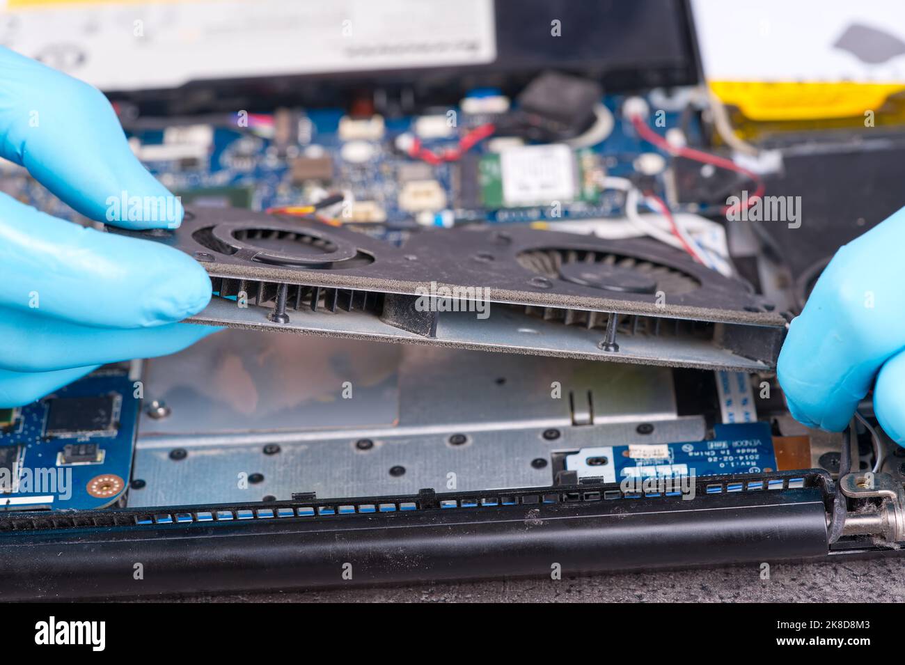 Engineer repairing laptop screwdriver hi-res stock photography and ...