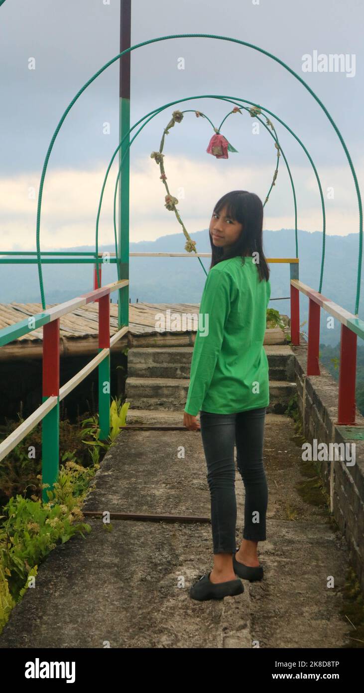 A beautiful little girl at the top of the rurukan Stock Photo - Alamy