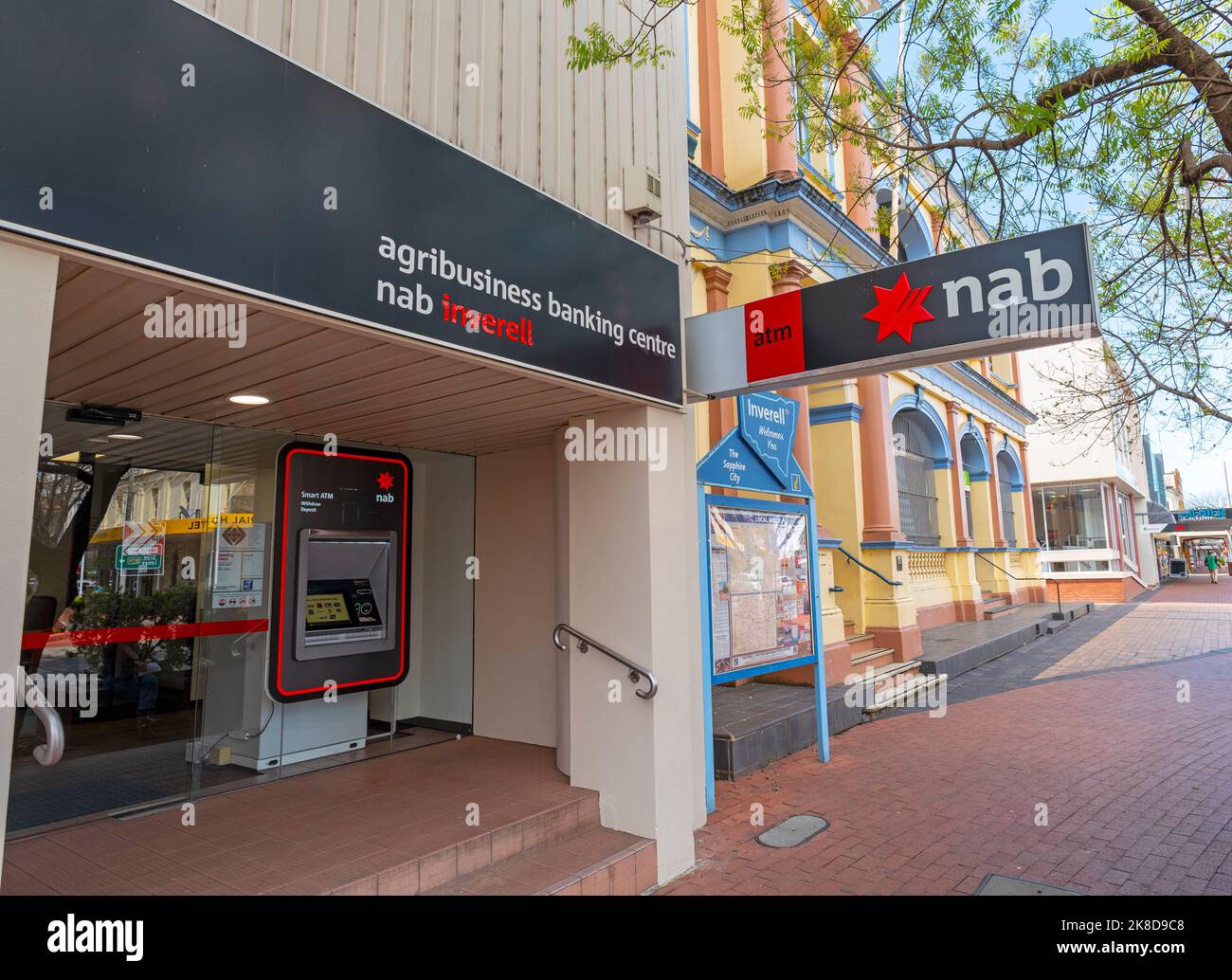 Nab bank atm hi-res stock photography and images - Alamy