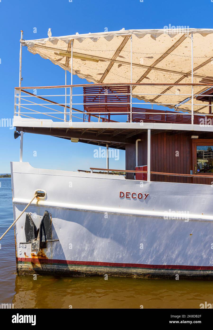 Ps decoy hi-res stock photography and images - Alamy