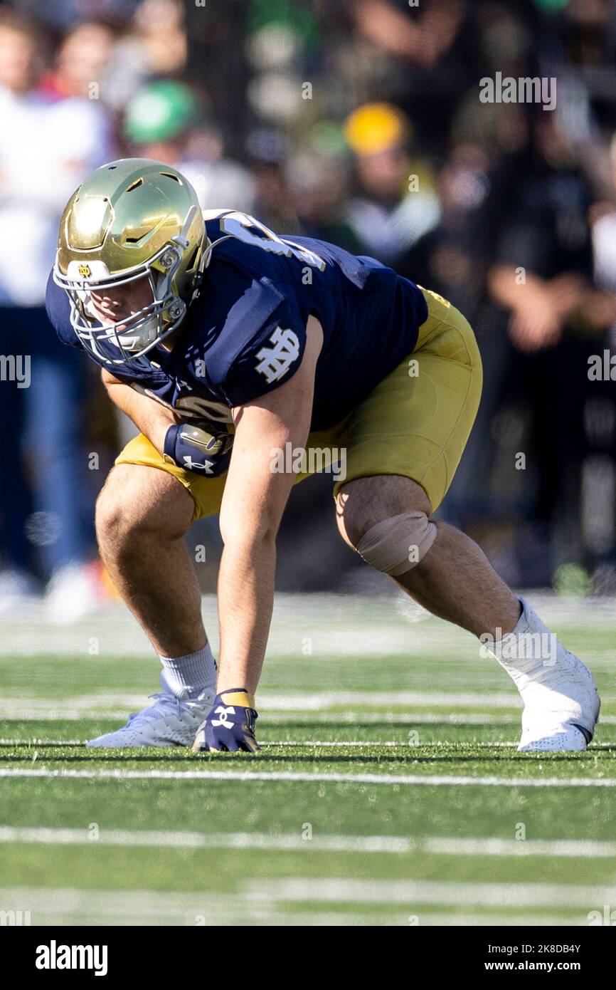 Mitchell evans notre dame hi-res stock photography and images - Alamy Mitchell evans notre dame hi-res stock photography and images - Alamy