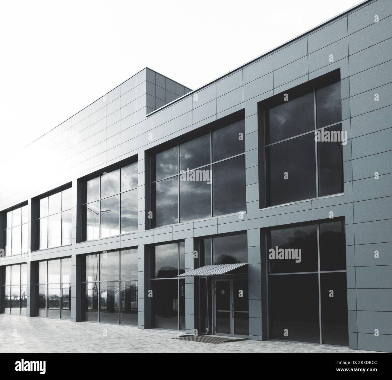 Commercial architecture hi-res stock photography and images - Alamy