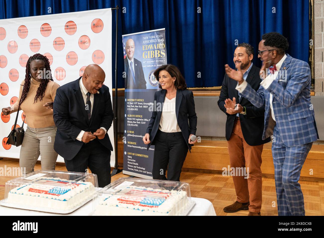 Governor Kathy Hochul dances with local officials and husband William ...