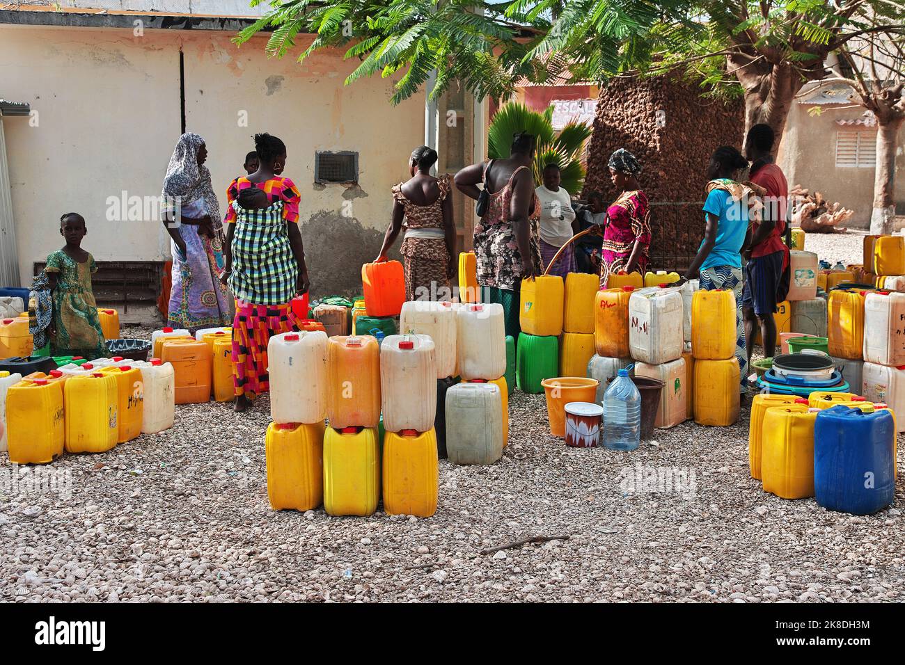 The people in the village on Fadiouth island, Senegal Stock Photo - Alamy