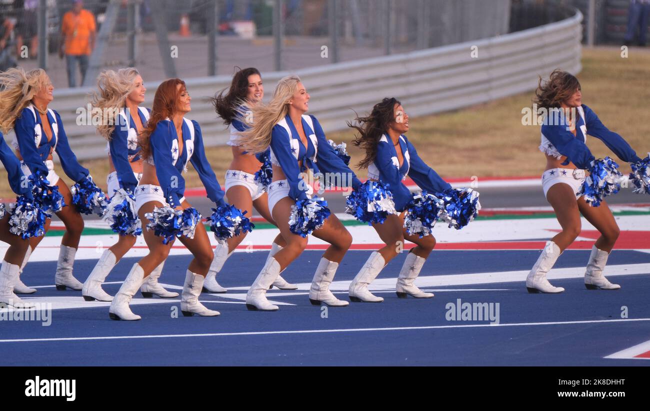 2022 dallas cowboys cheerleaders hi-res stock photography and images ...