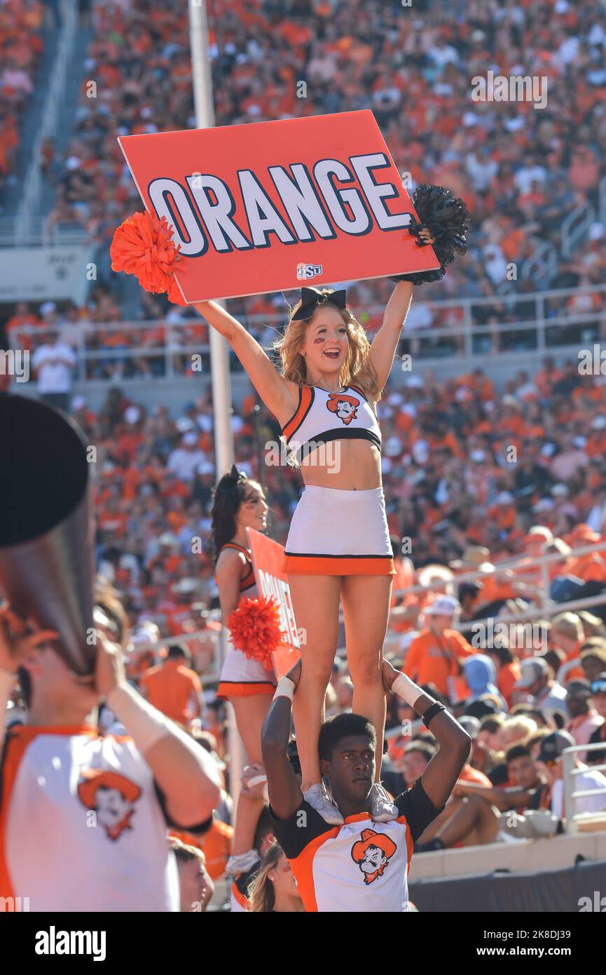 Osu cheerleaders hi-res stock photography and images - Alamy