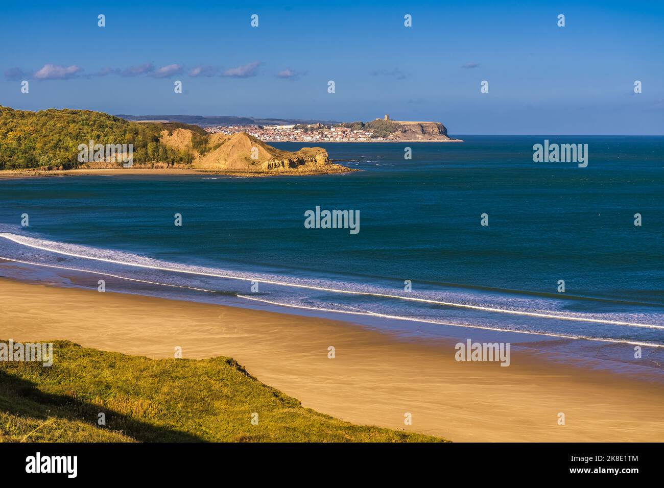 Knipe point cayton bay hi-res stock photography and images - Alamy