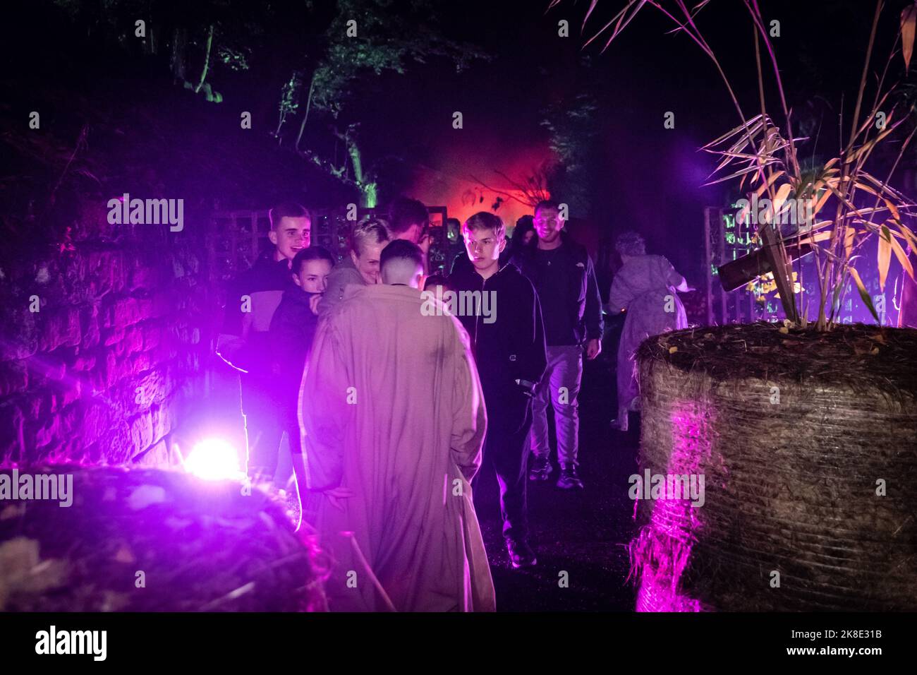 Warwick castle halloween hi-res stock photography and images - Alamy