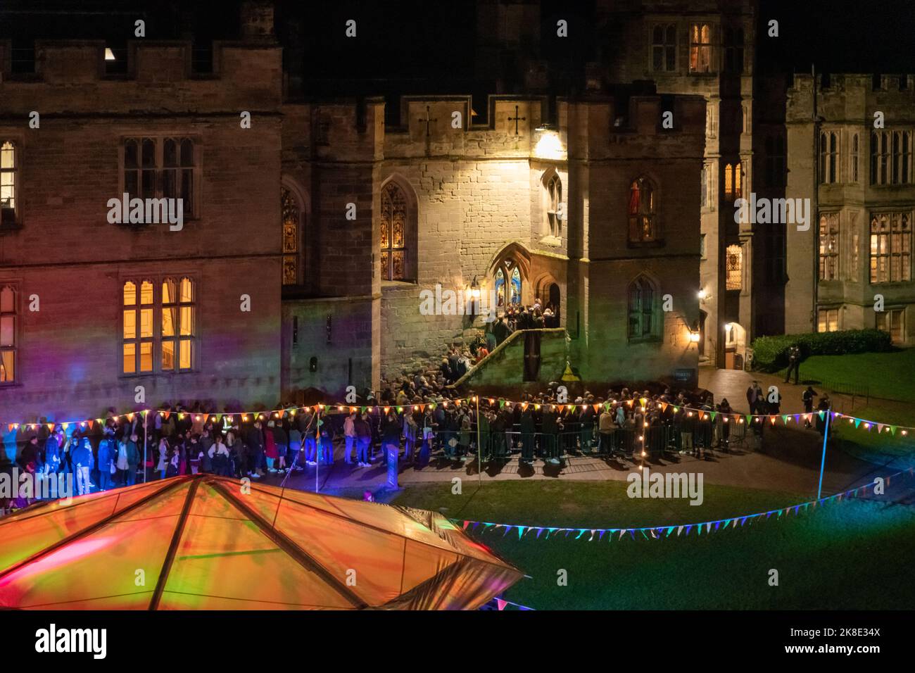 Warwick castle halloween hi-res stock photography and images - Alamy