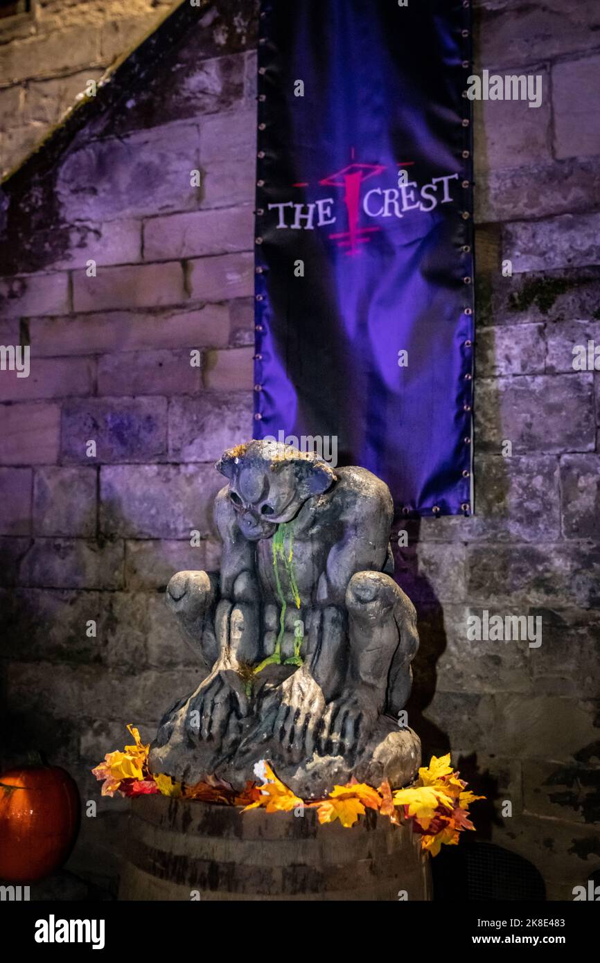 Warwick castle halloween hi-res stock photography and images - Alamy