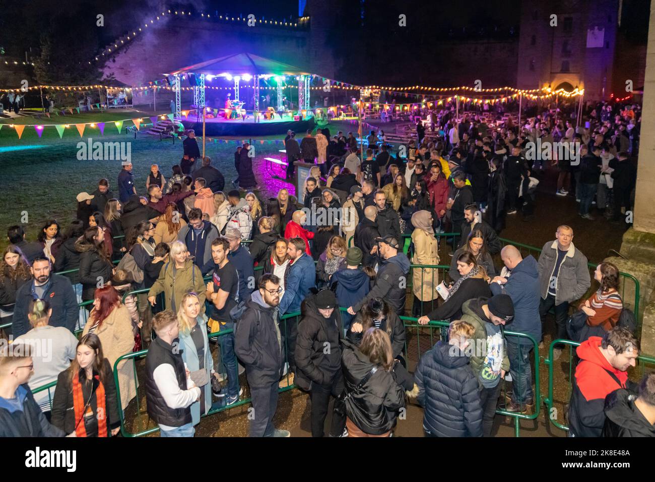 Warwick castle halloween hi-res stock photography and images - Alamy