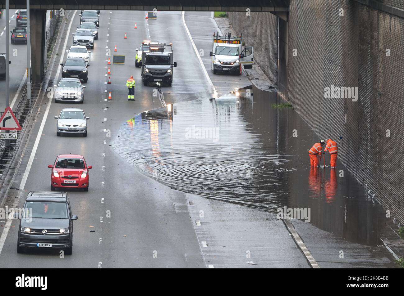 Quinton, Birmingham, October 23rd 2022. - Lanes 1 and 2 (of 3) are ...