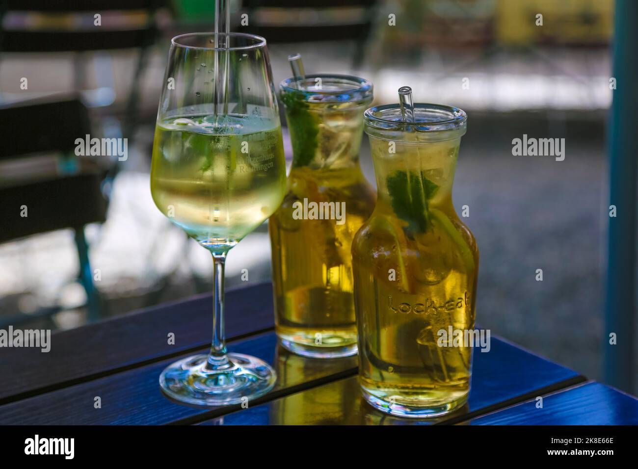 Drinks, cocktails, cold drink, left summer spritzer, right Schuetzen ...