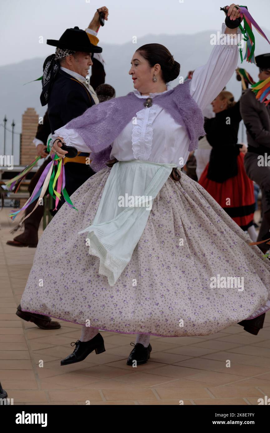Traditional Malaga dress, dance and folk music in the white village of ...