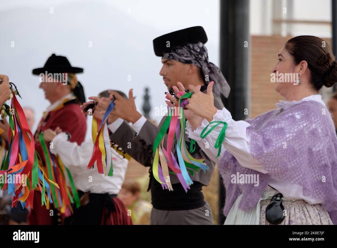Traditional Malaga dress, dance and folk music in the white village of ...