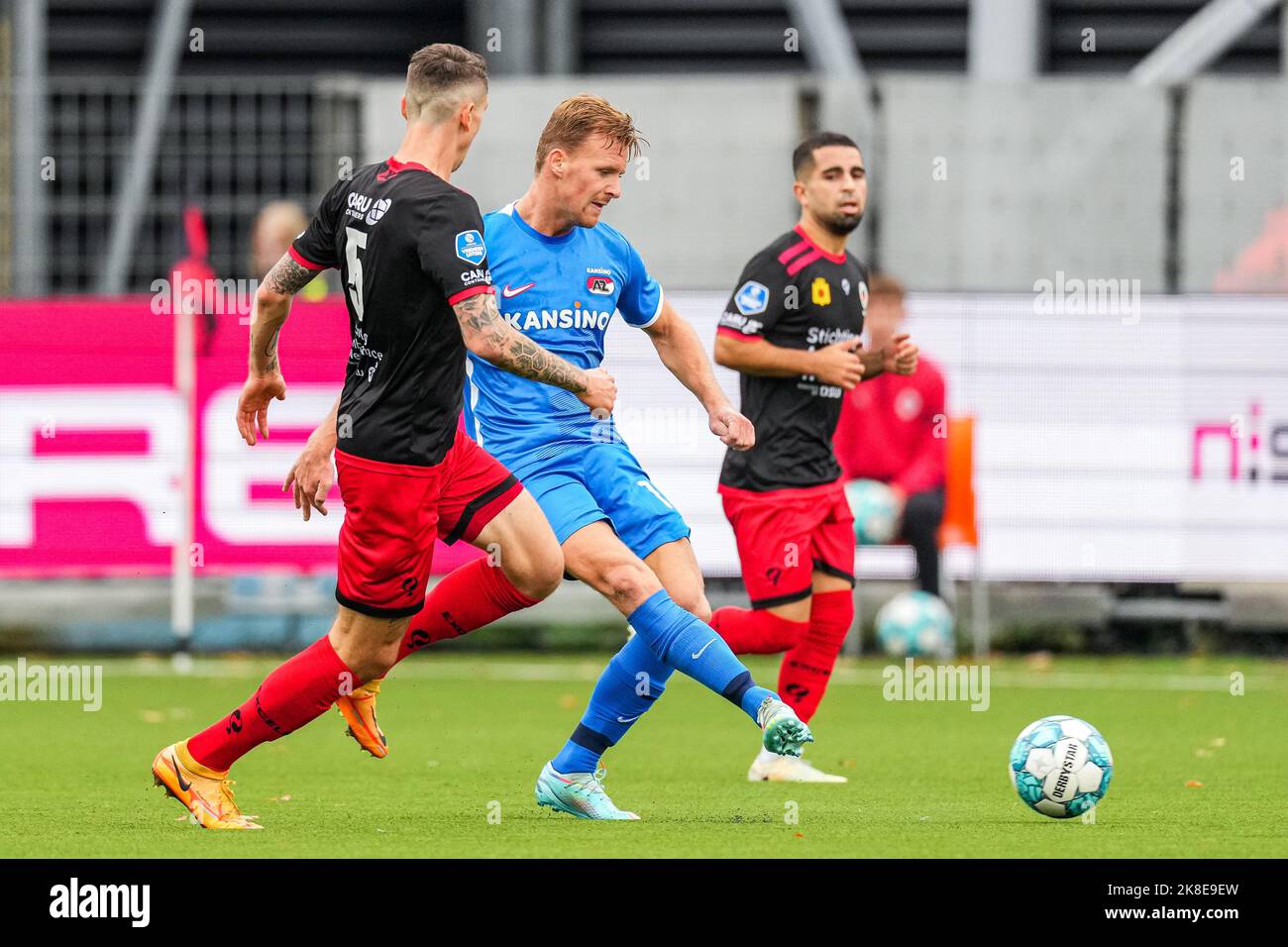 ROTTERDAM - (lr) Adrian Fein or sbv Excelsior, Dani de Wit or AZ ...