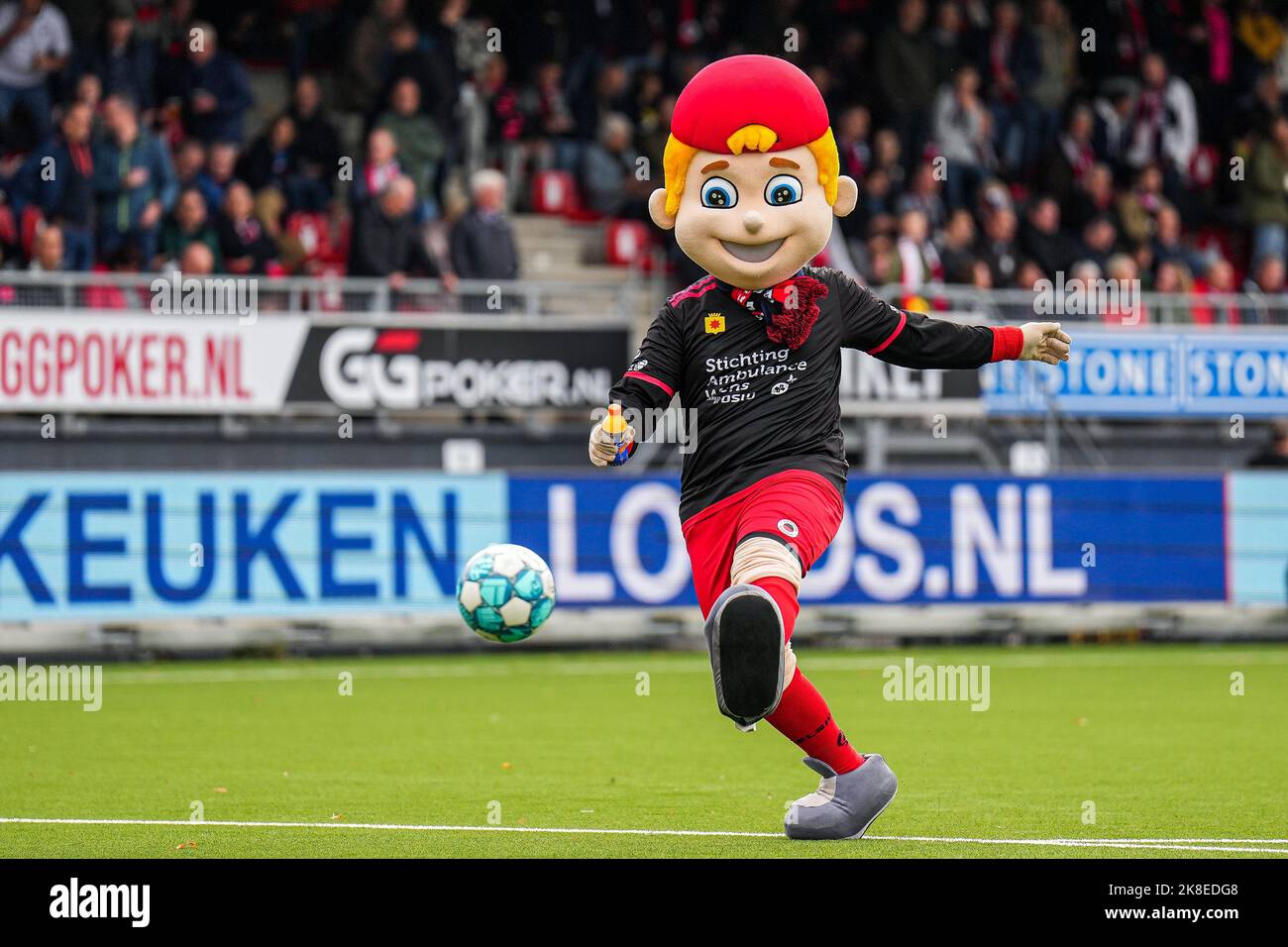 ROTTERDAM - Woudje Stein during the Dutch Eredivisie match between sbv ...