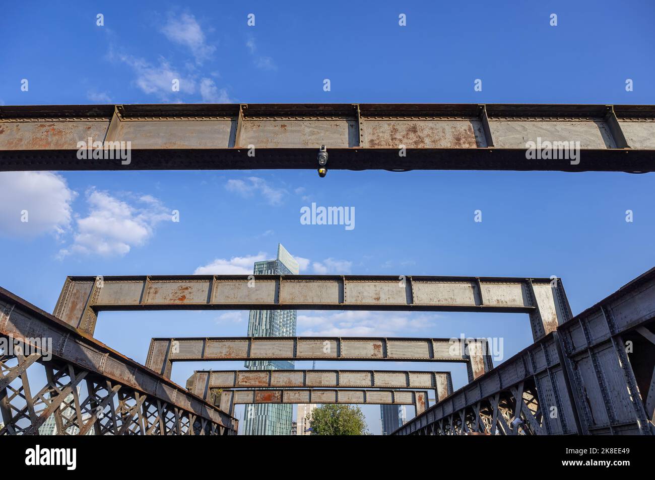 Castlefield Viaduct, Deansgate, Manchester Stock Photo - Alamy