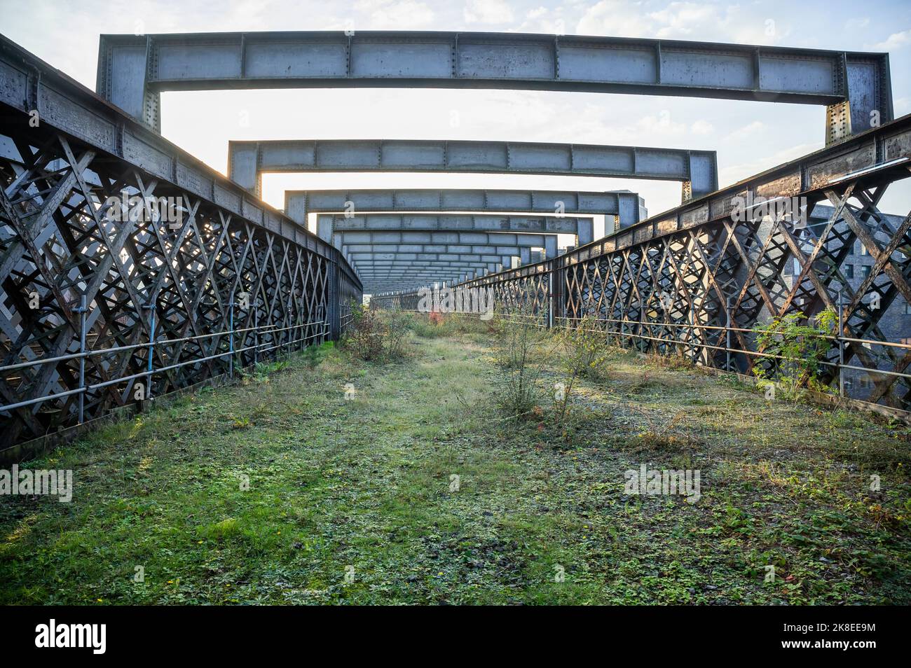 Castlefield Viaduct, Deansgate, Manchester Stock Photo - Alamy