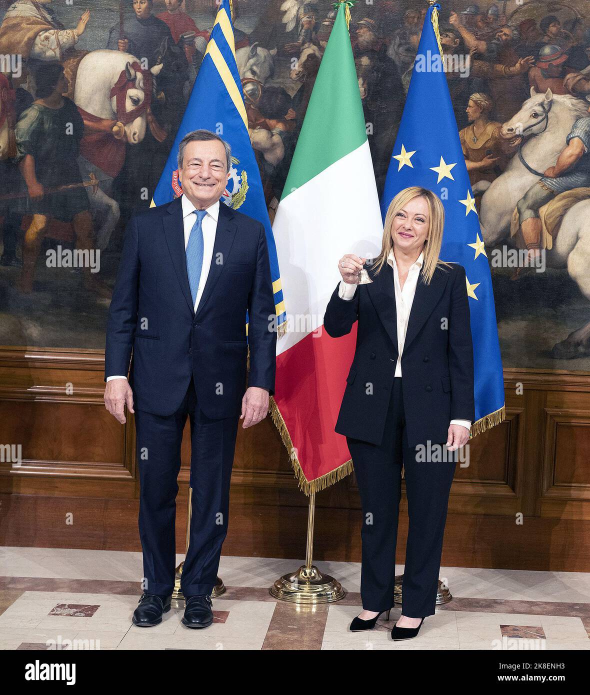 Italy's new prime minister Giorgia Meloni and outgoing prime minister ...