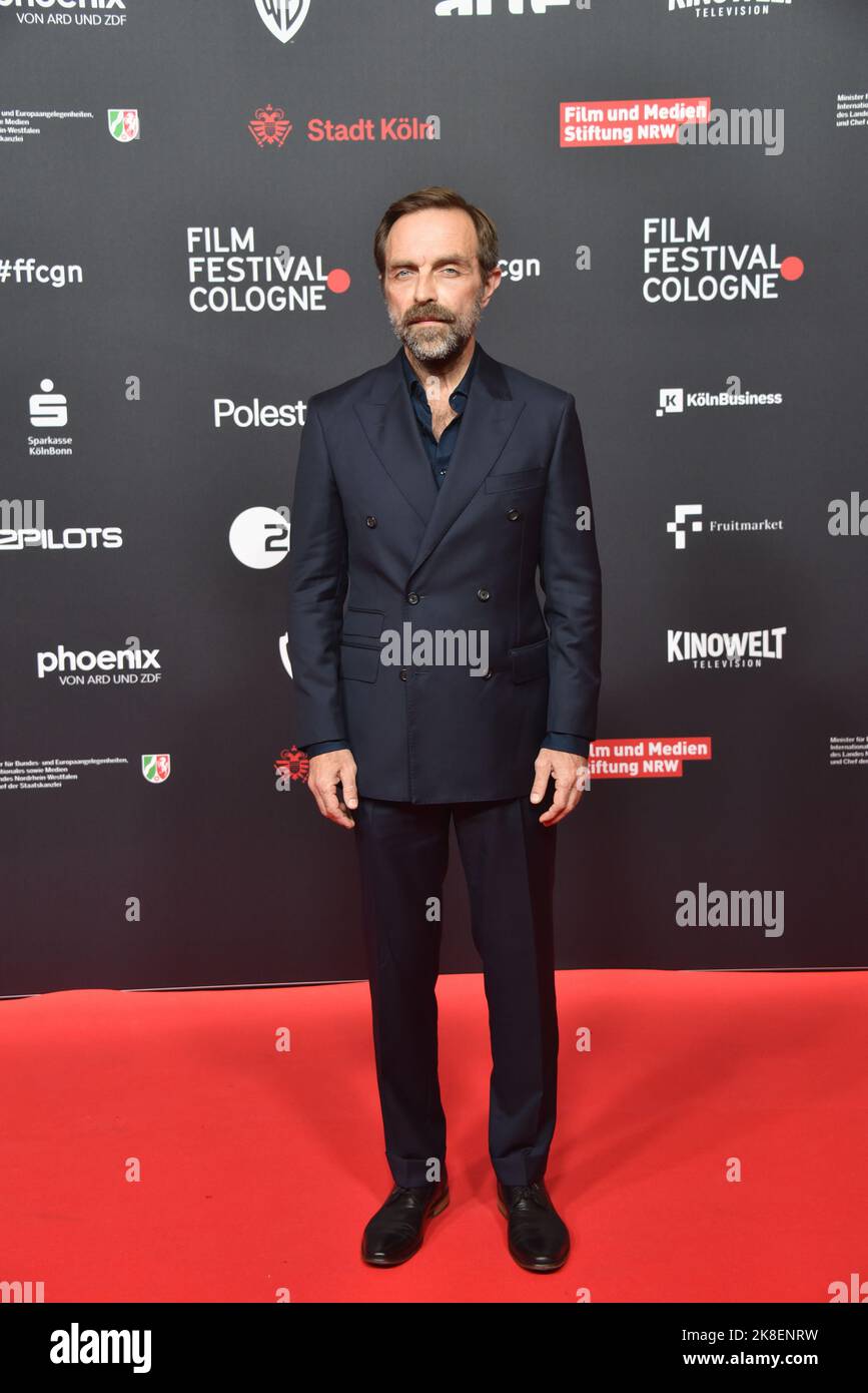 Cologne, Germany. 21st Oct, 2022. Actor Alexander Jovanovic arrives for ...