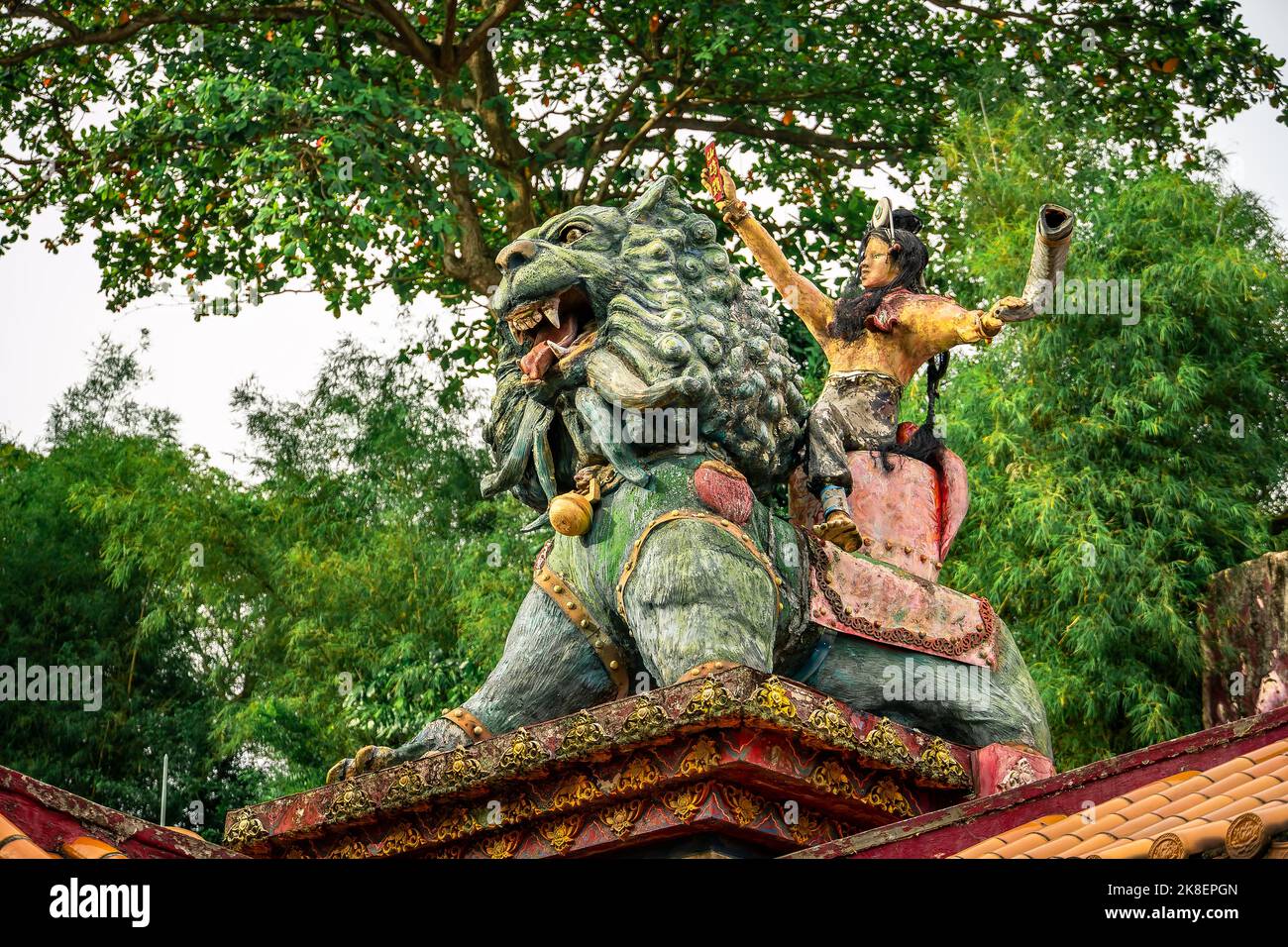 Sculture on top of old ticketing office at Haw Par Villa Theme Park ...