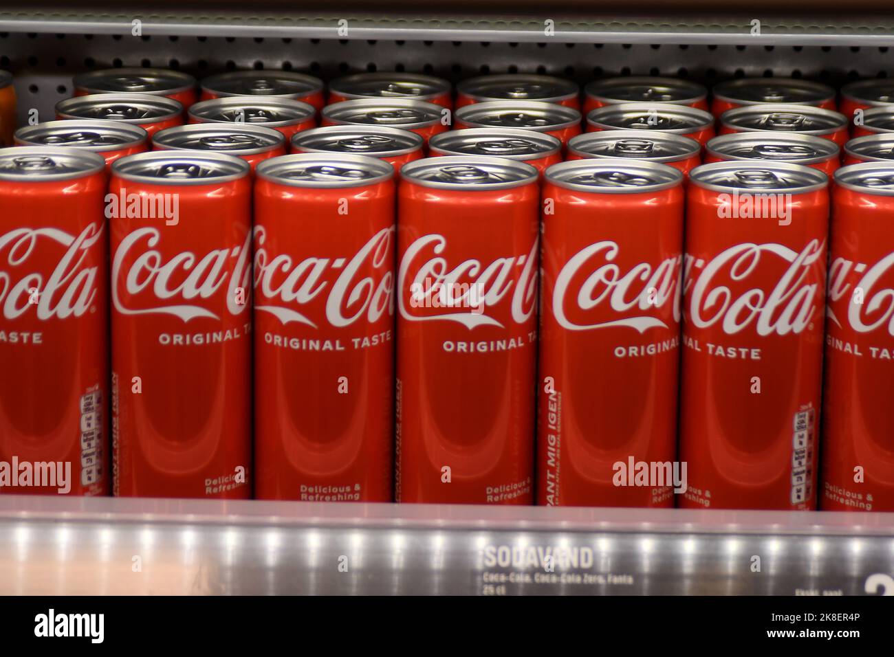 American cold drins hi-res stock photography and images - Alamy