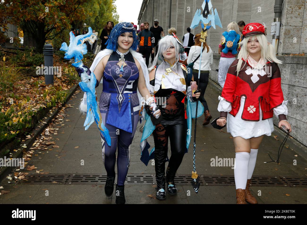 Cosplayer bei der MEX Berlin 2022 - The Manga & Entertainment Expo in ...