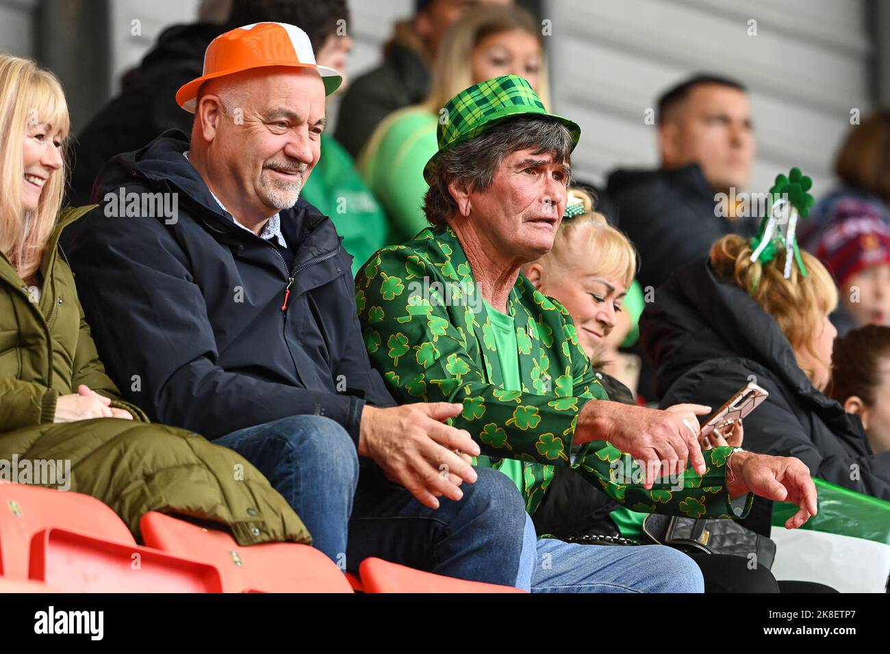 Rugby world cup village fans hi-res stock photography and images - Alamy