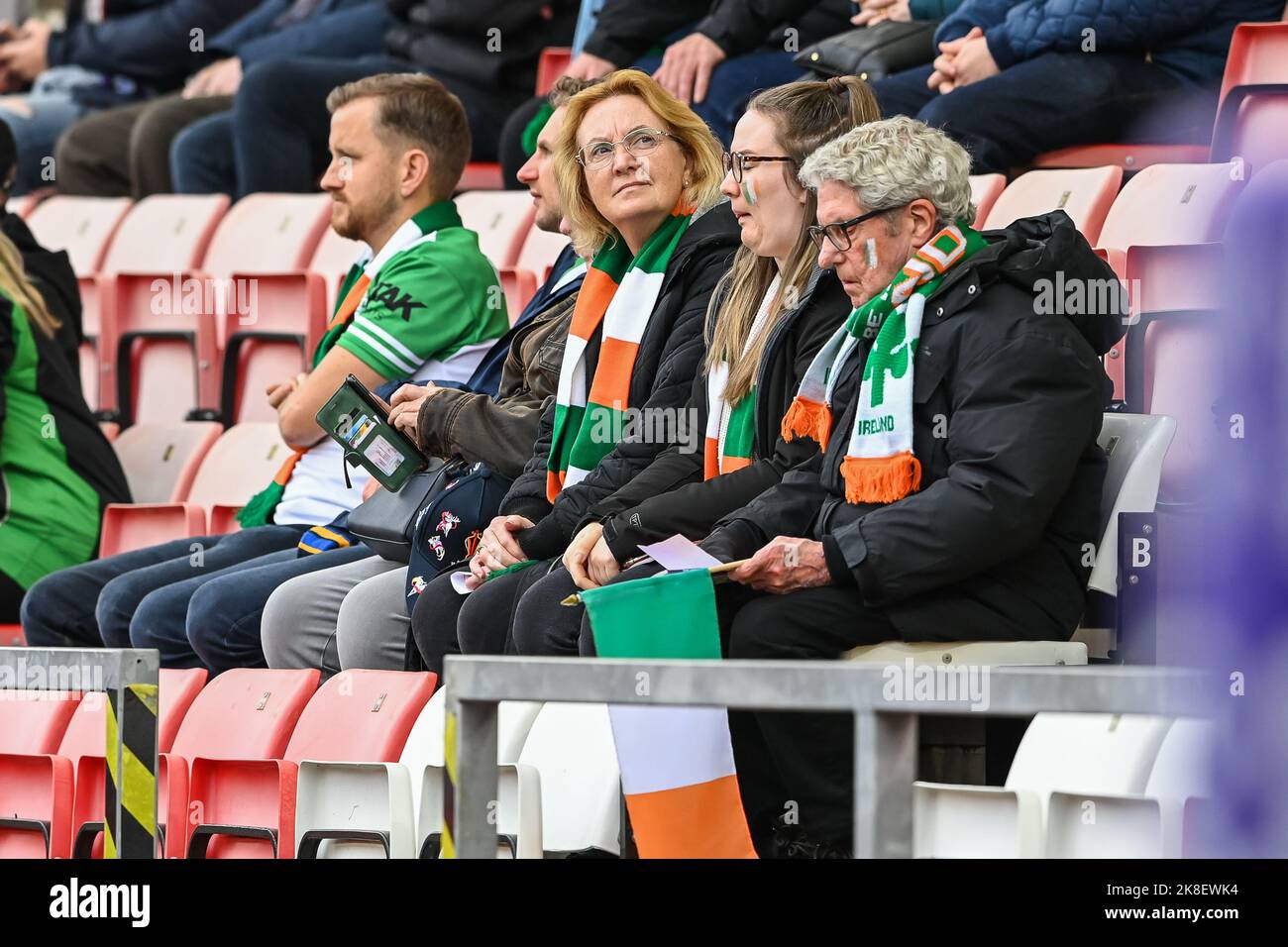Rugby world cup village fans hi-res stock photography and images - Alamy