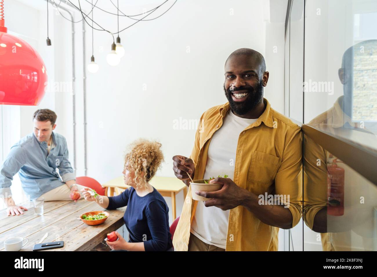 Modern lunch room hi-res stock photography and images - Alamy