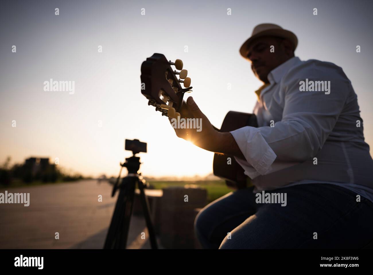 Guitarist low instrument hi-res stock photography and images - Alamy