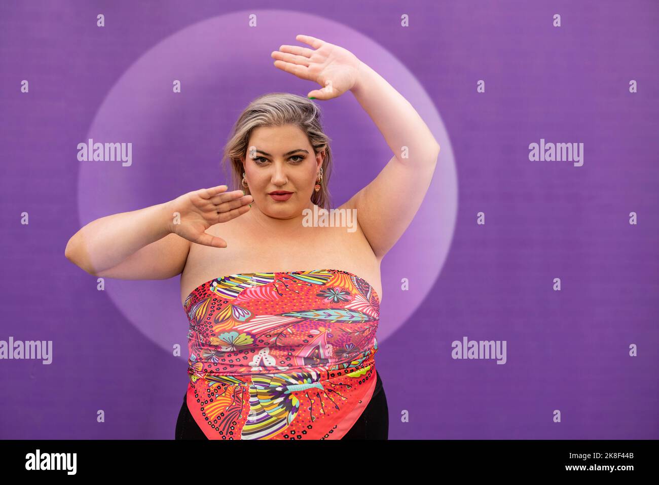 Raised circle hi-res stock photography and images - Alamy
