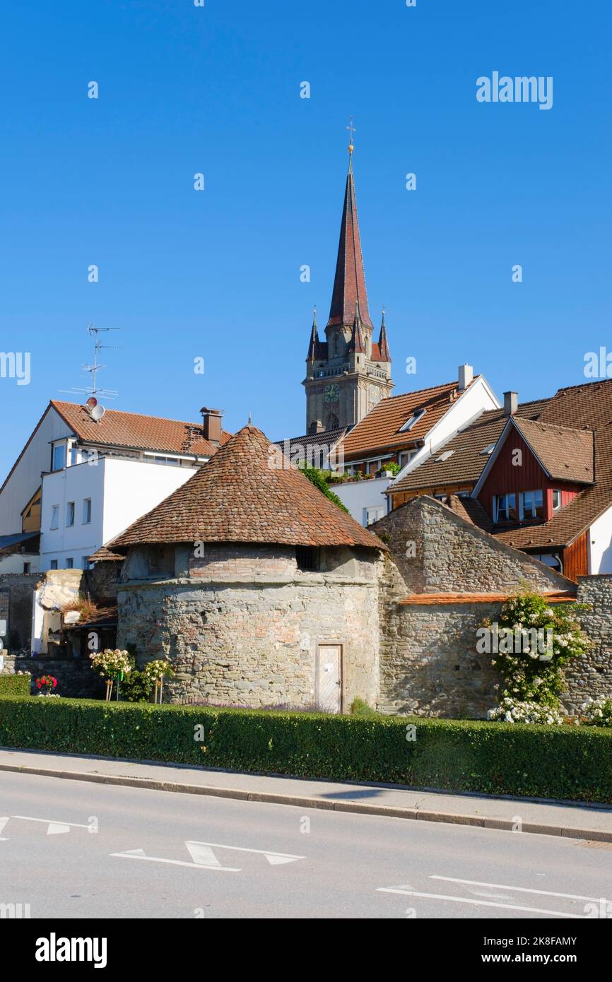 Street front medieval fortifications hi-res stock photography and ...