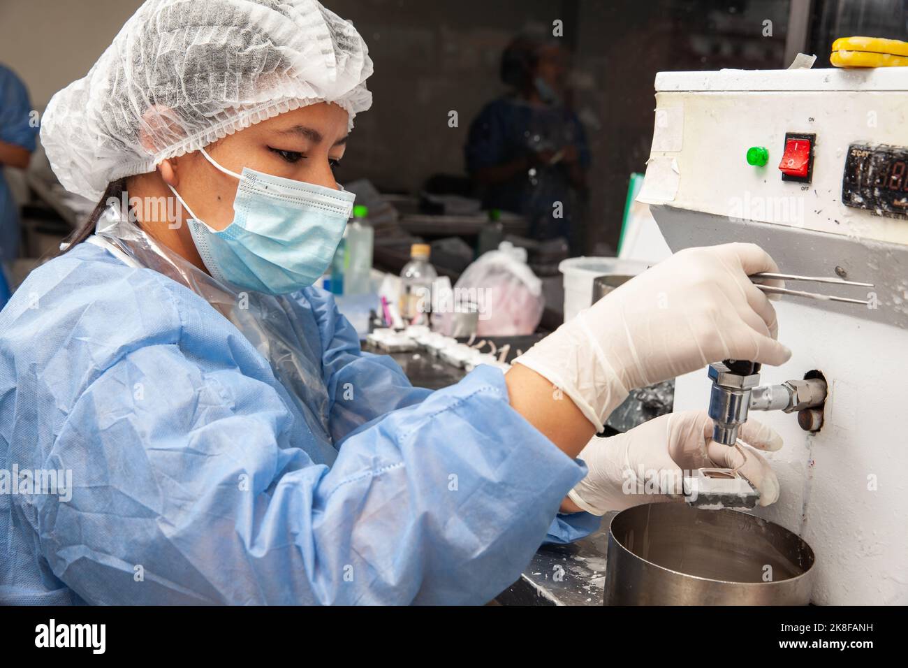 Paraffin embedded tissue hi-res stock photography and images - Alamy
