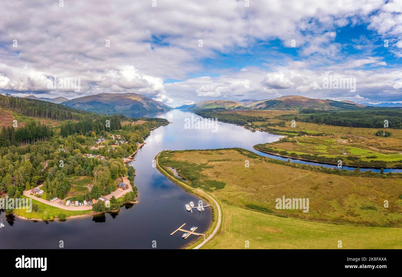 Loch jetty hi-res stock photography and images - Alamy