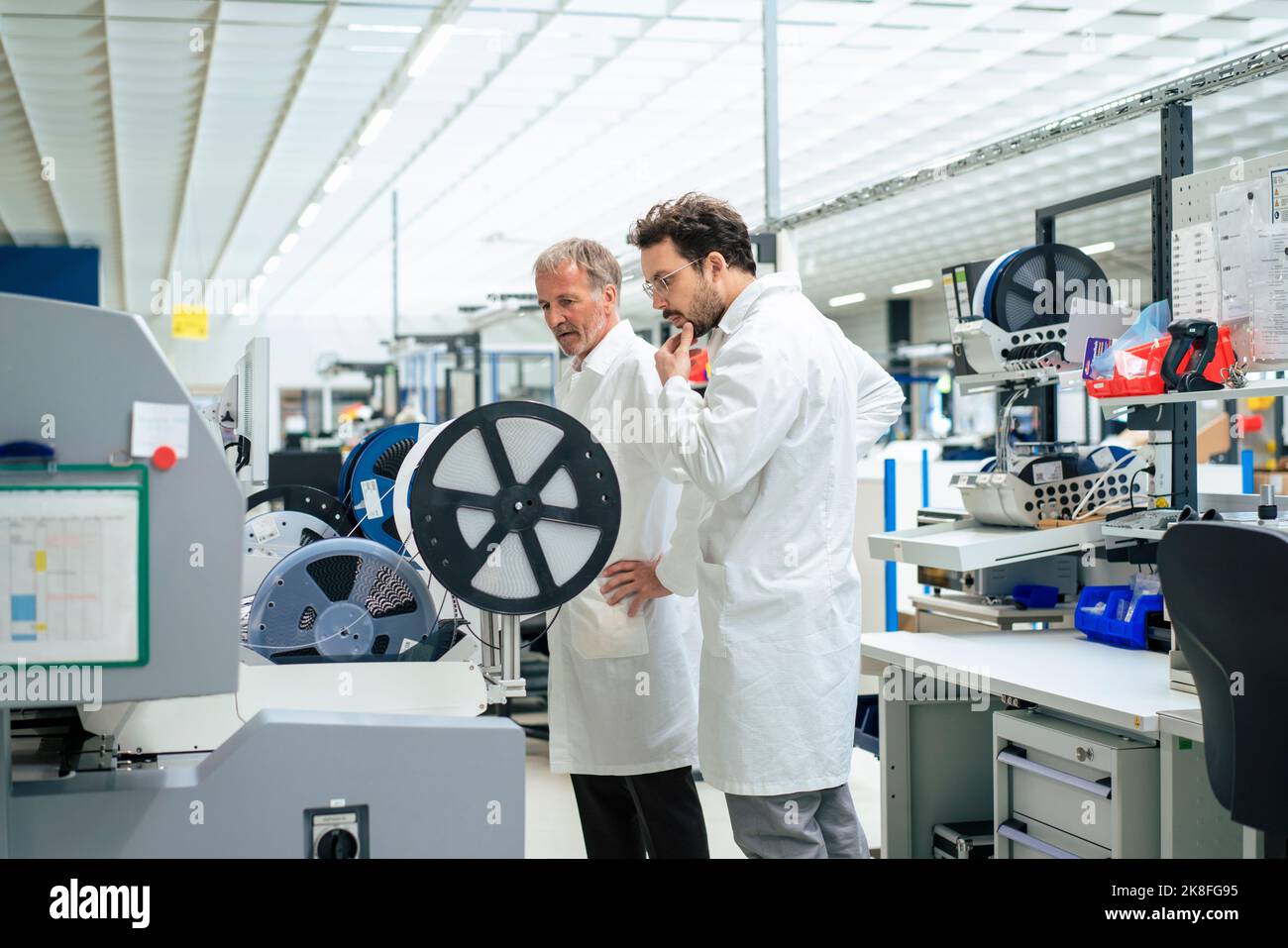 3d businessmen hi-res stock photography and images - Alamy