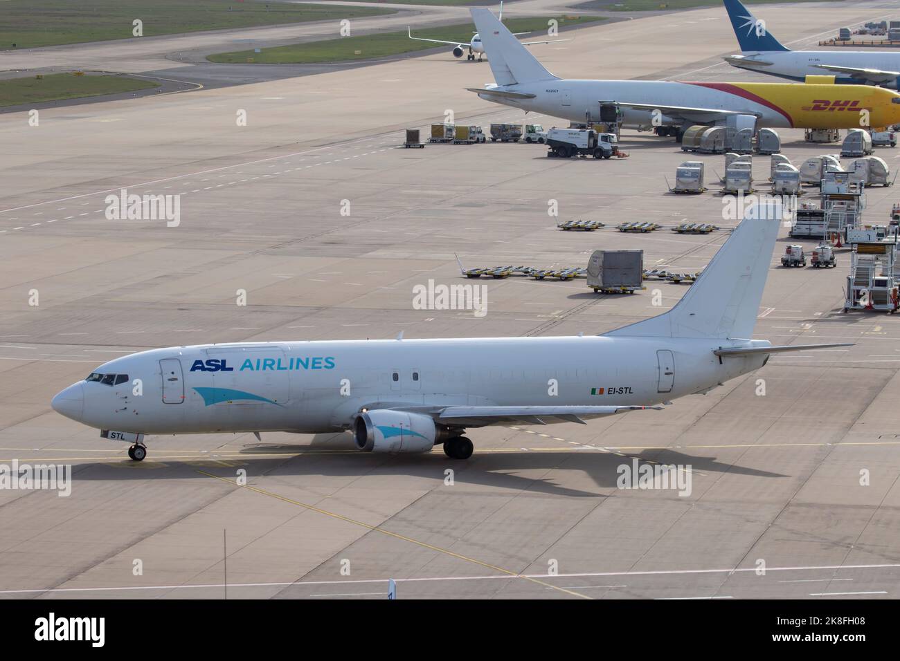 EI-STL Boeing 737 ASL Airlines Ireland Cologne Bonn Airport 12/10/2022 EDDK CGN Stock Photo - Alamy