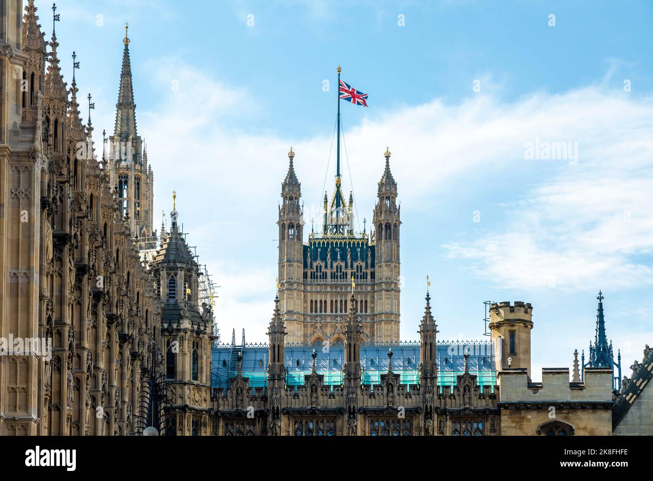Exterior palace westminster hi-res stock photography and images - Alamy