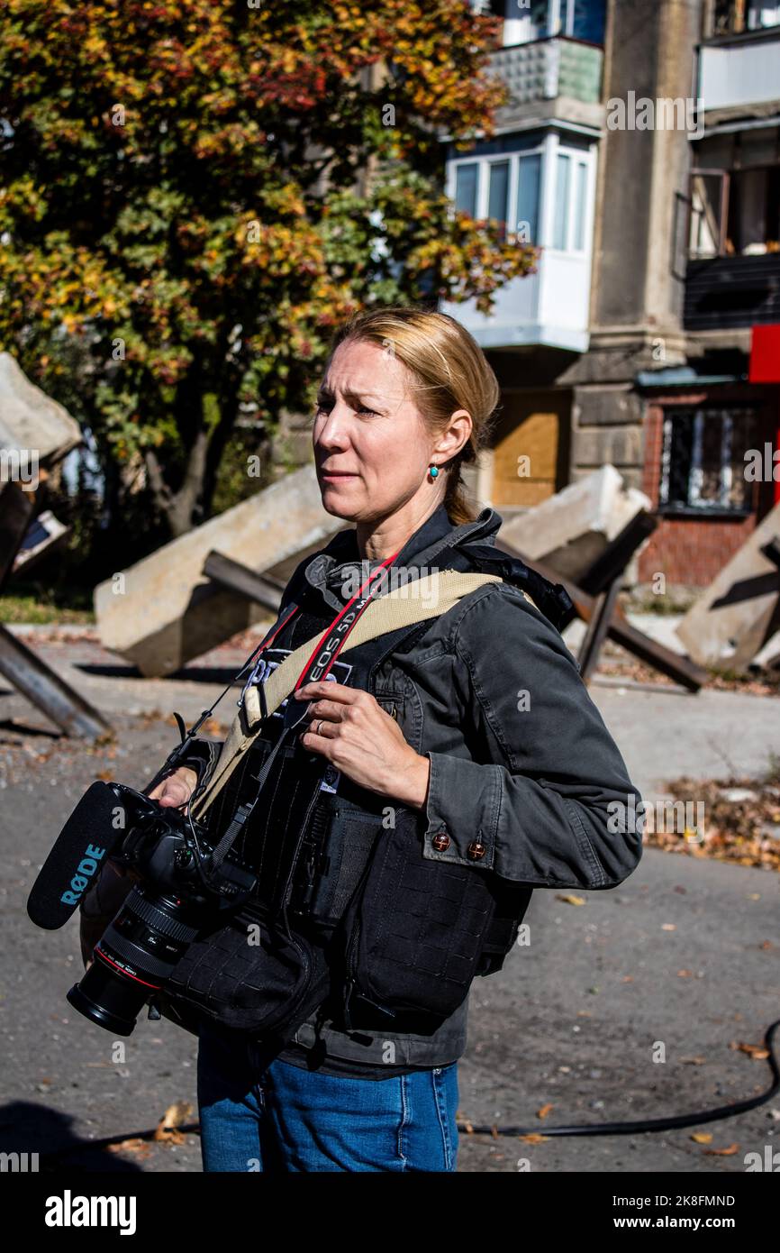 Portrait of Lenka Klicperova, this outstanding journalist and ...