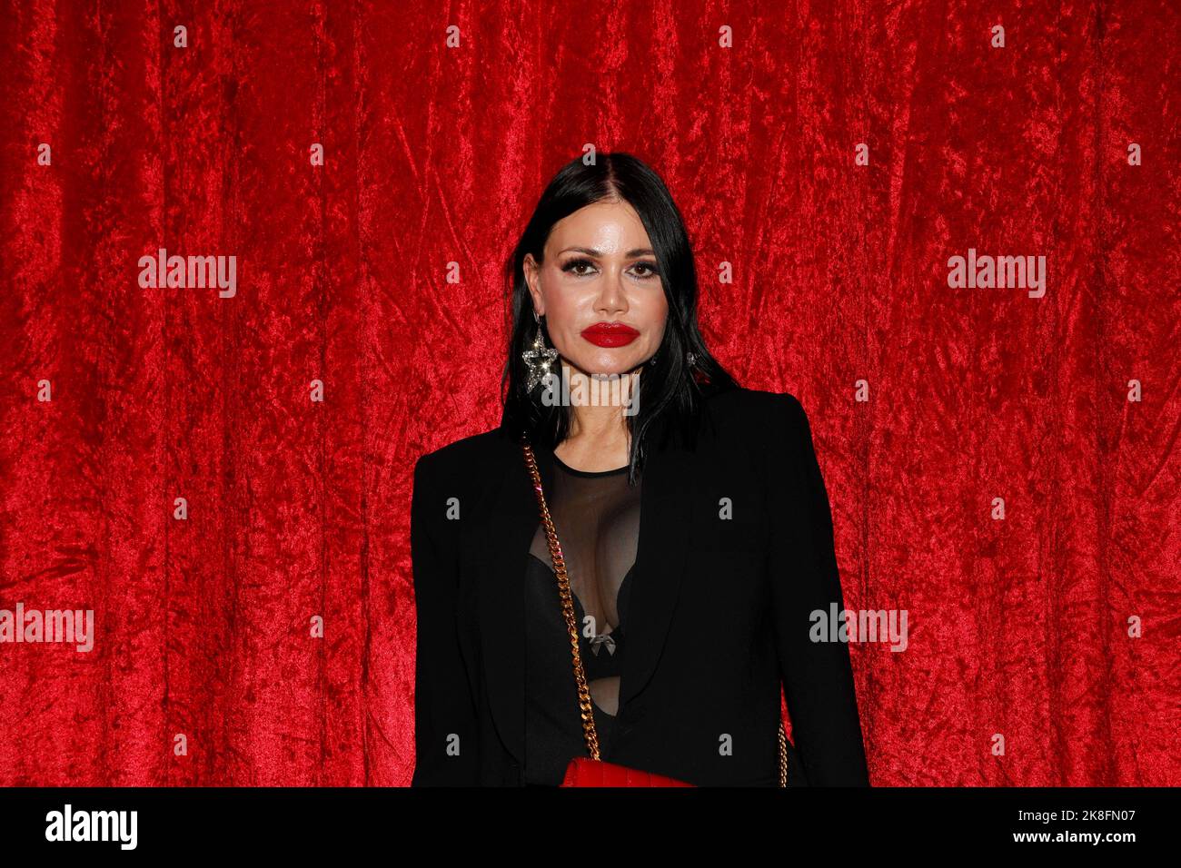 Djamila Rowe auf der 25. Venus Berlin 2022 in den Messehallen unter dem ...