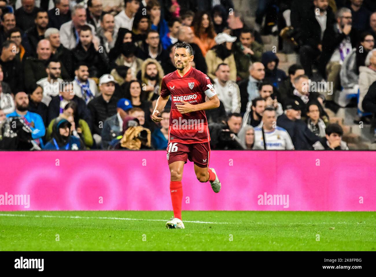 MADRID, SPAIN - OCTOBER 22: Jesus Navas of Sevilla CF during the match ...