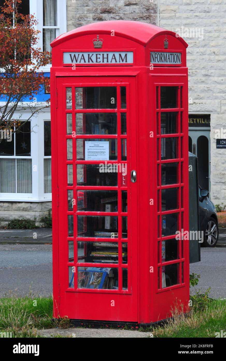 Bell public telephone hi-res stock photography and images - Alamy