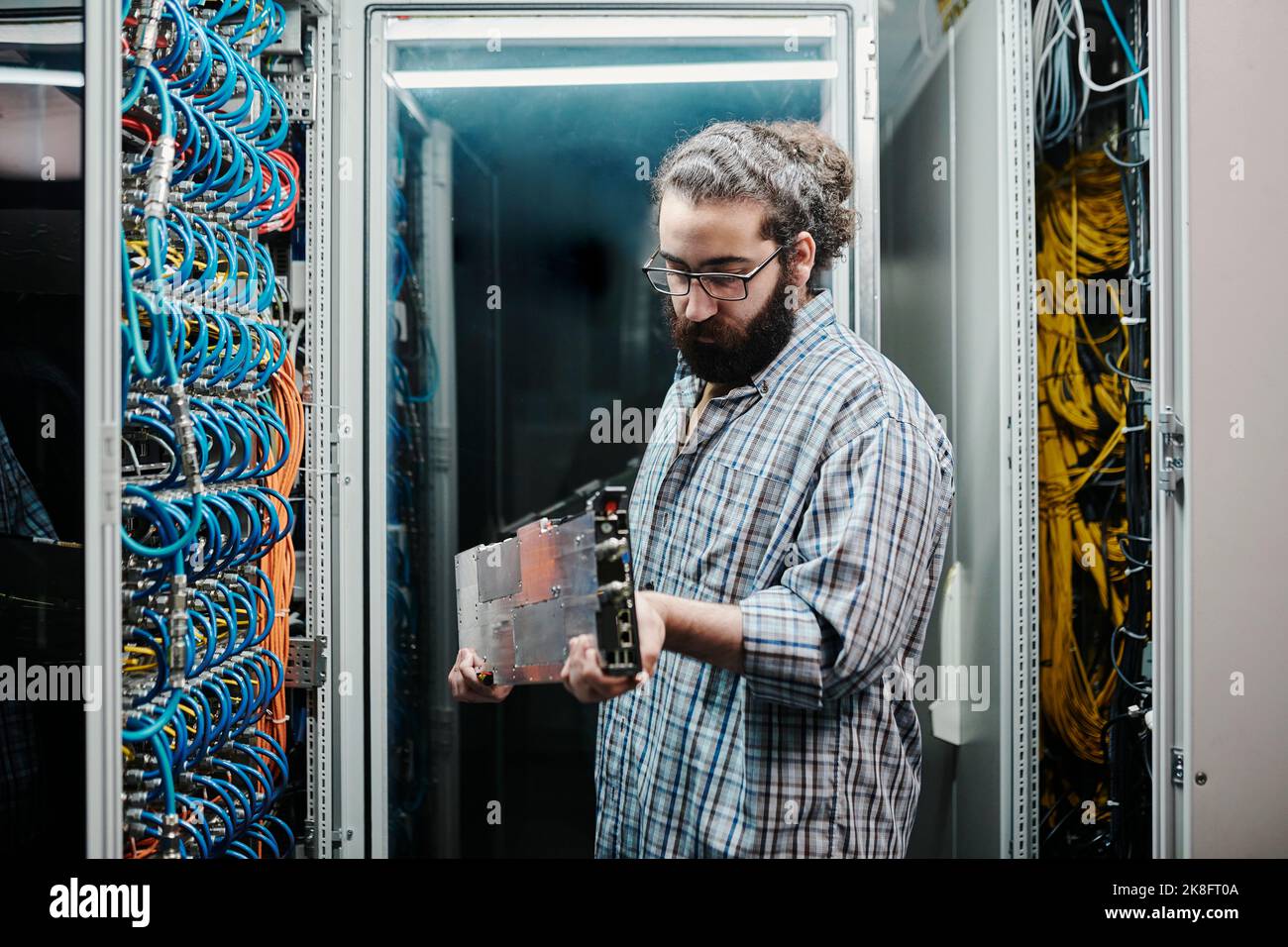 Server parts hi-res stock photography and images - Alamy