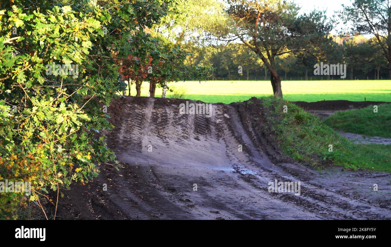 2022-10-23 17:25:36 Marum - The cross track in Marum where the accident ...