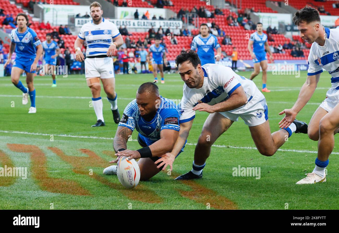 Samoa's Junior Paulo scores a try during the Rugby League World Cup ...