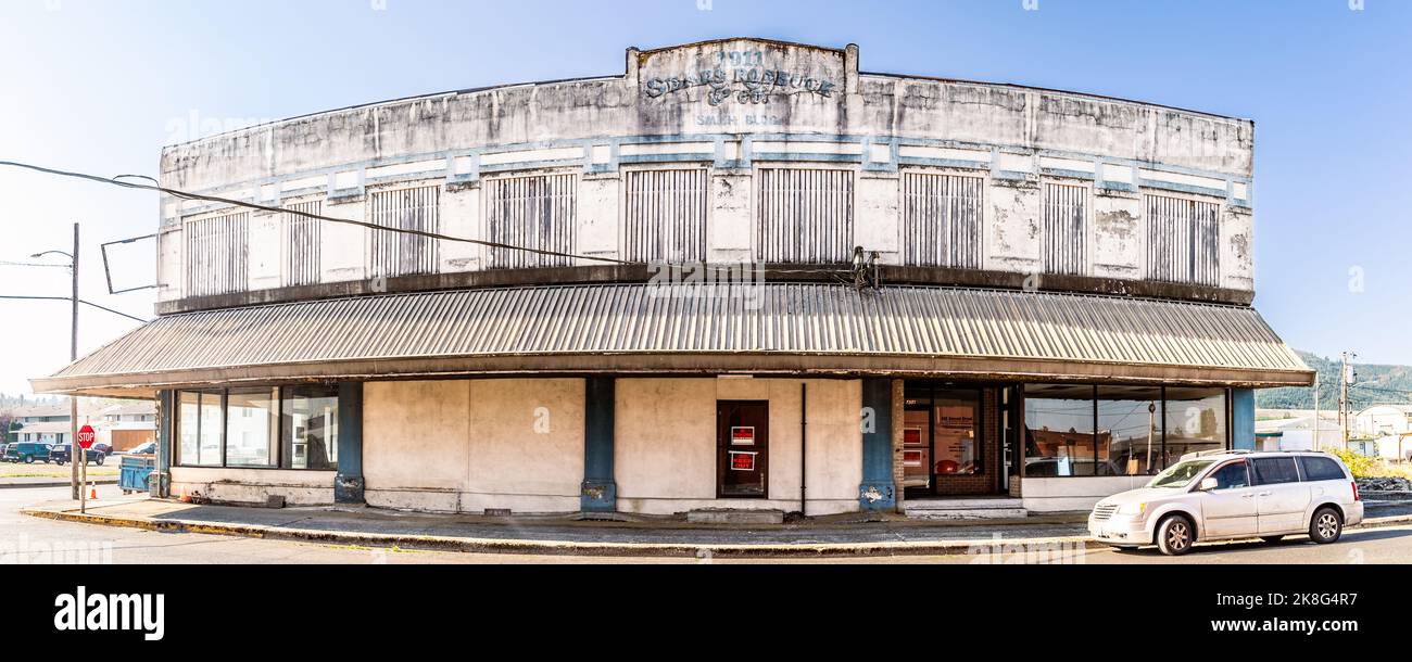 Raymond, WA. USA -10-18-2022: Historic Smith Building housed Sears and ...